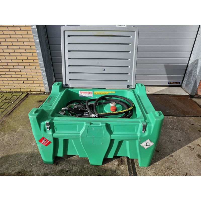 Gebruikte benzinetank met 230 Volt pomp | Infrastore